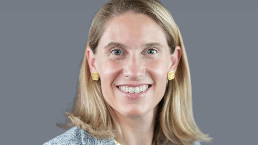 Anti-Crypto SEC Commissioner Resigns! - Coin Engineer